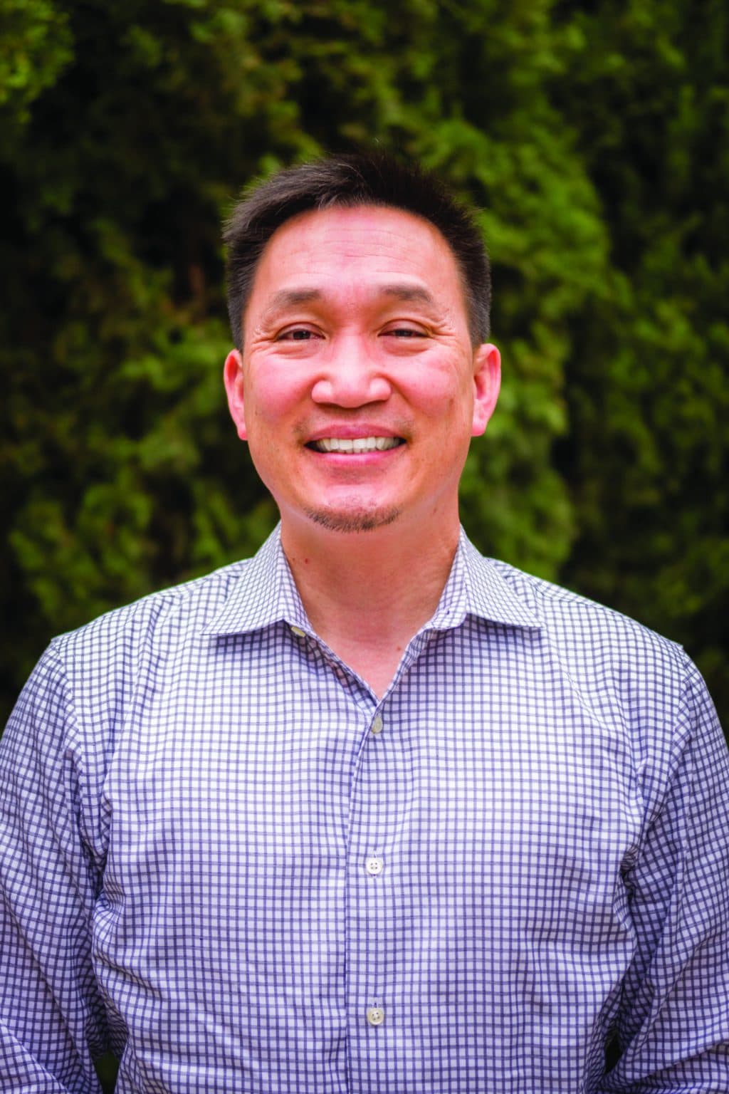 Greg Yee Honored with Irving C. Lambert Award - The Evangelical ...
