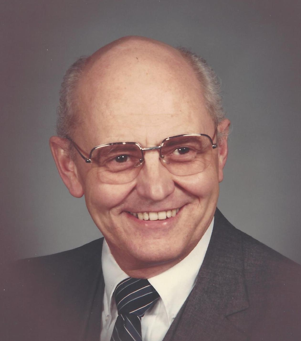 Obituary: Ed Hallsten Jr. - The Evangelical Covenant Church